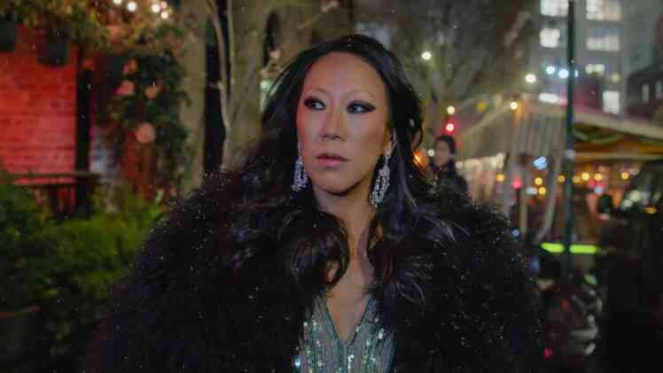 Lynn Ban Age, Height Net Worth, Biography - Makeeover